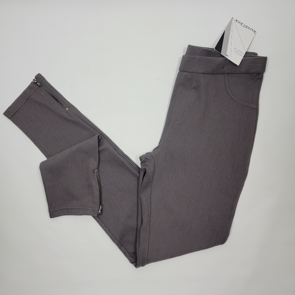 Round the clock | Pants & Jumpsuits | Round The Clock Highwaisted ...